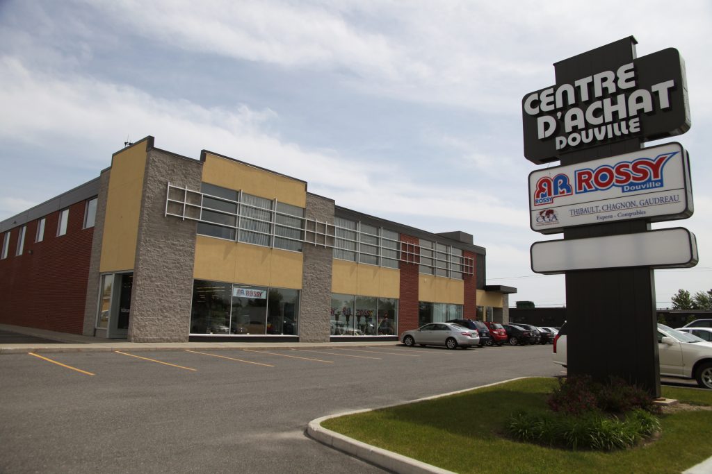 Centre d'achat Douville / Saint-Hyacinthe - Groupe Robin